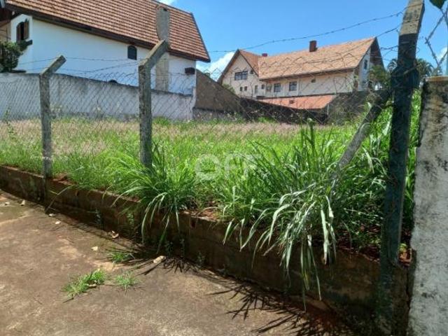 terreno à venda em Parque Taquaral