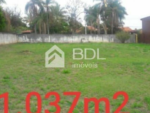 terreno à venda em Parque Xangrilá