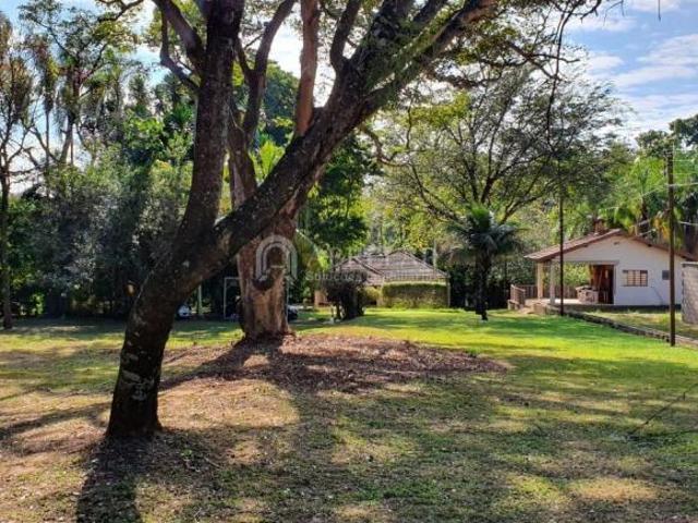 terreno à venda em Parque Xangrilá