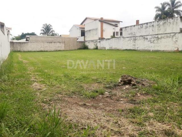 terreno à venda em Parque Xangrilá