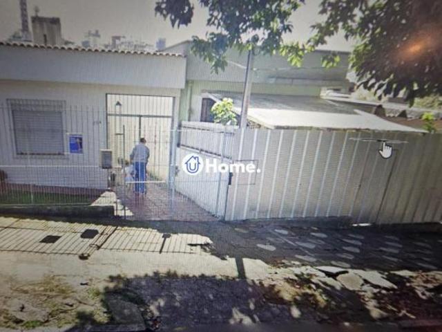 Terreno à venda em Petrópolis