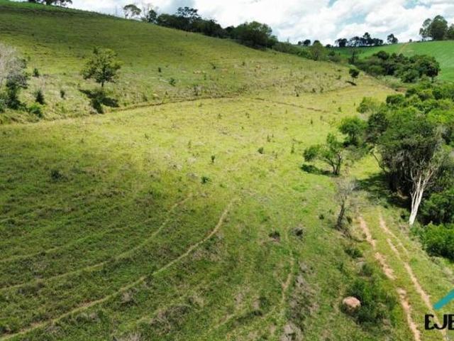 Terreno a venda em Pedra bela 23.000m2