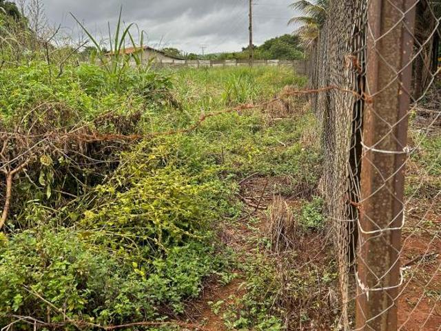 TERRENO À VENDA EM PEIRÓPOLIS – AO LADO DO BAIRRO DOS DINOSSAUROS