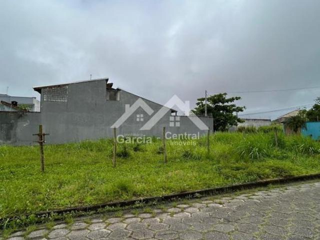 Terreno à venda em Peruíbe