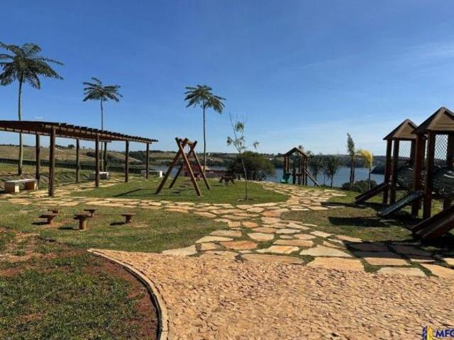 Terreno à venda em Piedade
