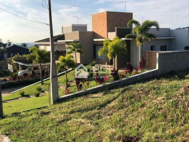 terreno à venda em Pinheiro