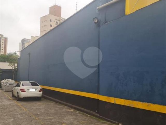 Terreno à venda em Pinheiros SP
