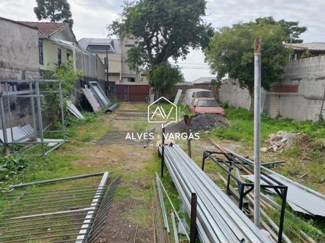 Terreno à venda em Pinheirinho