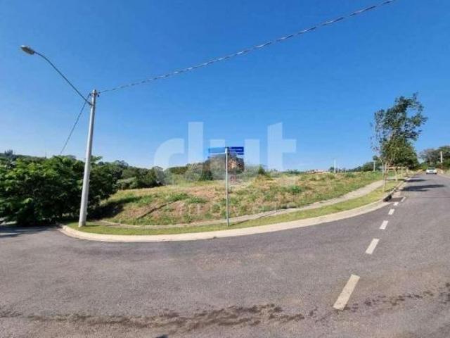 terreno à venda em Pinheirinho