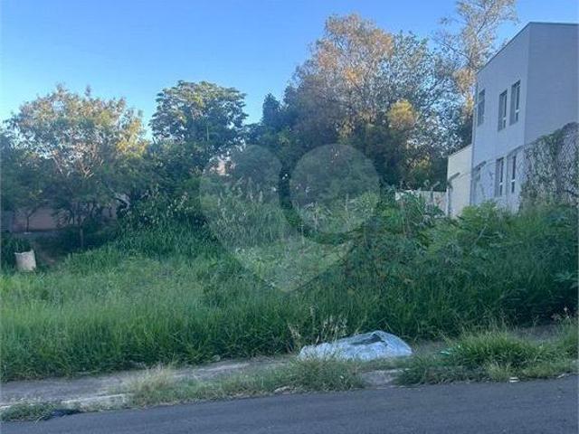 Terreno à venda em Pinheirinho SP