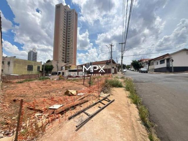 Terreno à venda em Piracicaba, Vila Independência, com 349.8 m²