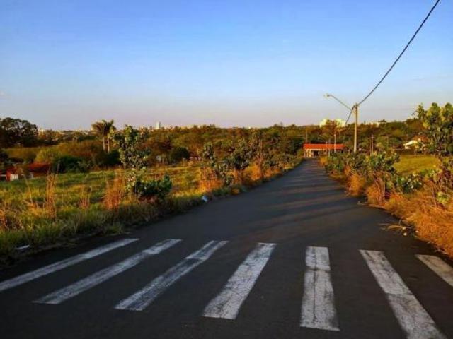 Terreno à venda em Piracicaba, Campestre