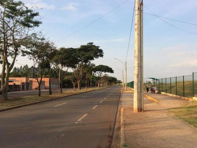 Terreno à venda em Piracicaba, Santa Rita, com 3200 m²