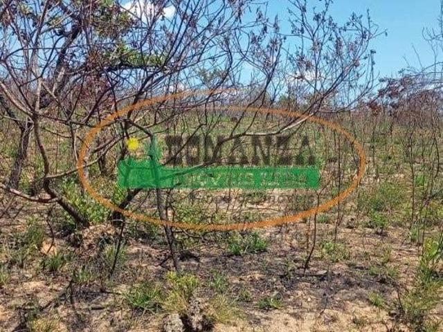 Terreno à venda em Prados