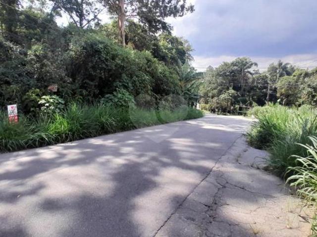 Terreno à venda em Roseira SP