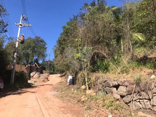 Terreno à venda em Roseira SP