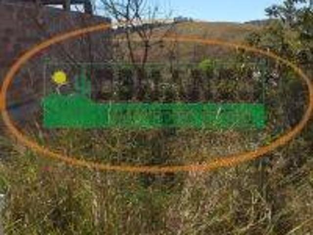 Terreno à venda em Real de Queluz