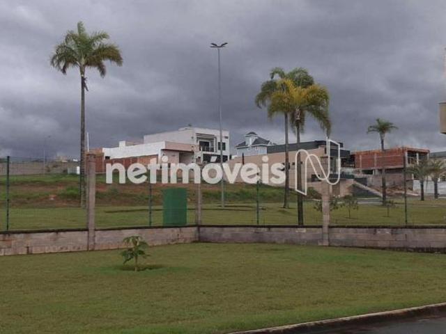 Terreno à venda em Residencial e Comercial Damha