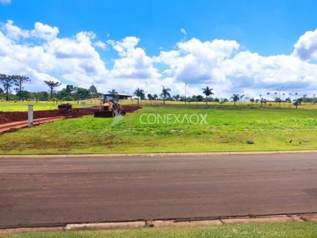 terreno à venda em Residencial Haras Patente