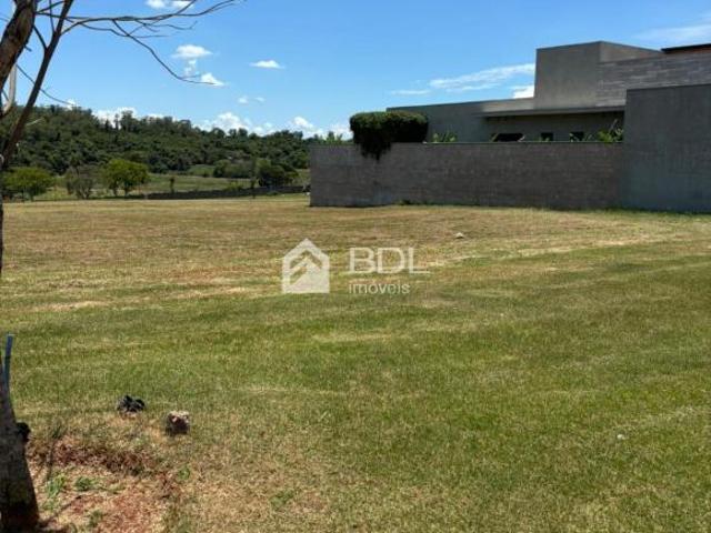 terreno à venda em Residencial Haras Patente