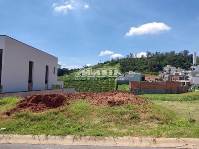 terreno à venda em Residencial Mont&apos  Alcino