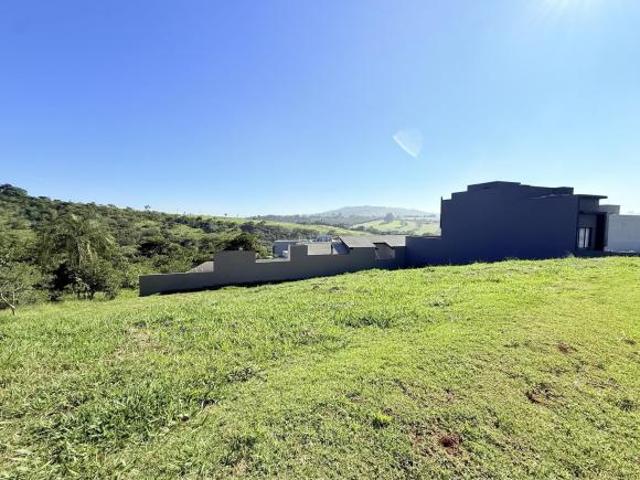 Terreno à venda em Residencial San Vitale