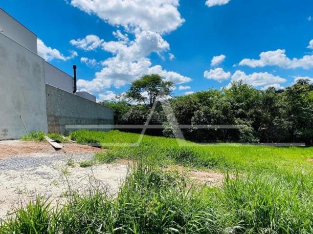Terreno à venda em Residencial San Vitale