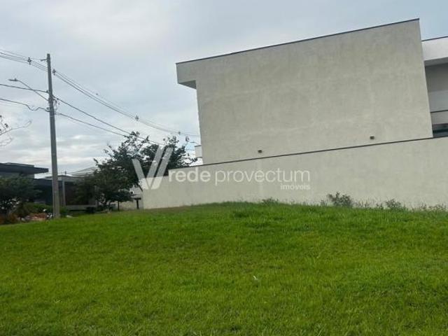 Terreno à venda no Condomínio Parque dos Alecrins