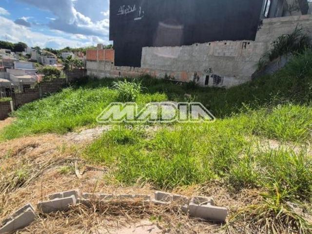 terreno à venda em Residencial Vivenda das Pitangueiras