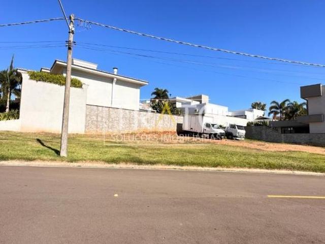 terreno à venda em Residencial Villa Lobos