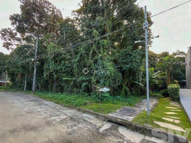 Terreno a venda em Riviera