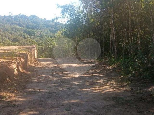 Terreno à venda em Rio abaixo SP