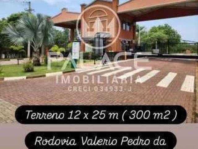 Terreno à venda em Rio das Pedras