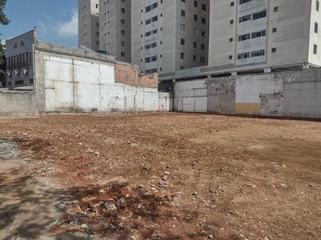 Terreno à venda em Rudge Ramos