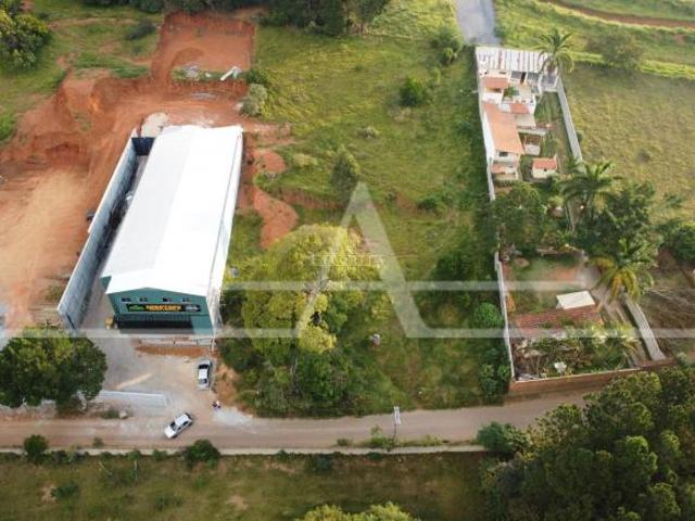 Terreno à venda em Toró