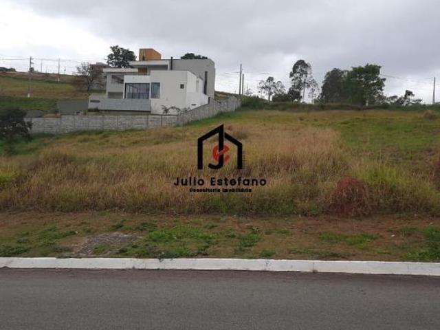 Terreno à venda em Taubaté
