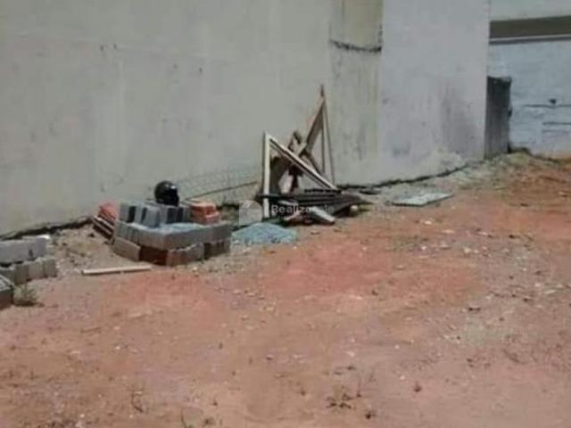 Terreno à venda em Taubaté, Loteamento Residencial e Comercial Bosque Flamboyant, com 269 m²