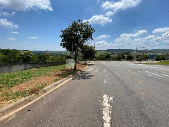 Terreno à venda em Taubaté, Monte Belo, com 251 m², Cataguá Way Norte