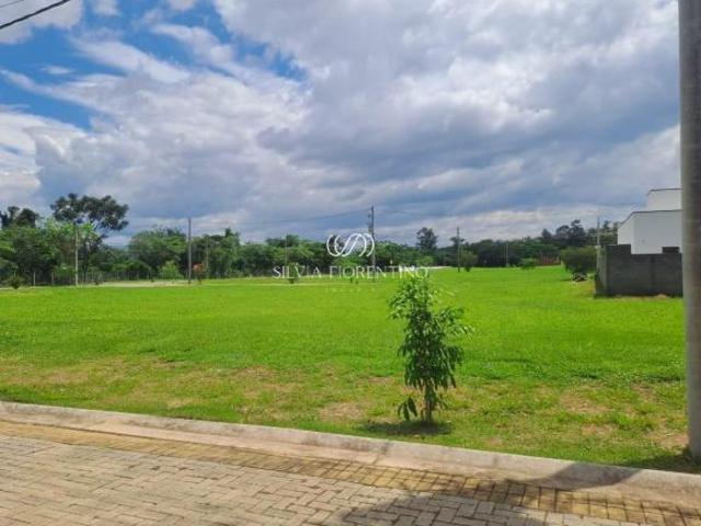 Terreno à venda em Taubaté SP, no bairro Chácara São Félix, com 300,00 m² de área!