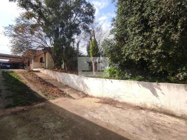 Terreno à venda em Taboão