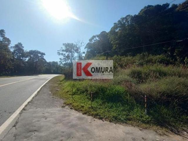 Terreno à venda em Taiacupeba