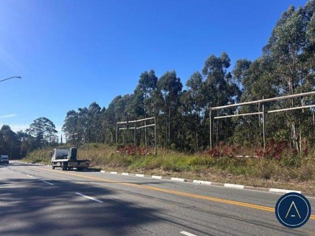 Terreno à venda em Tamboré