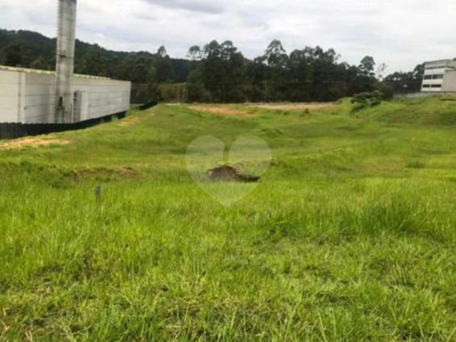 Terreno à venda em Tamboré SP