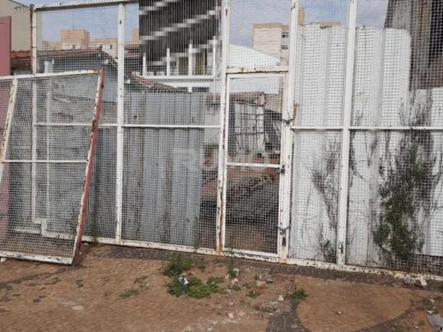 terreno à venda em Taquaral