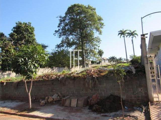 terreno à venda em Taquaral