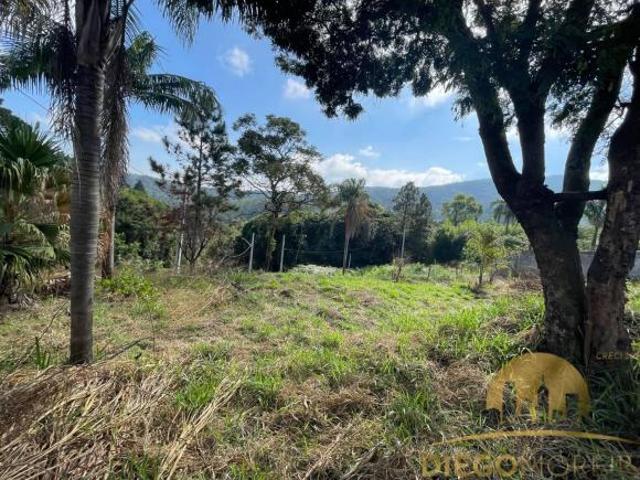 TERRENO À VENDA EM TERRA PRETA!