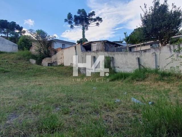 Terreno à venda em Tingui