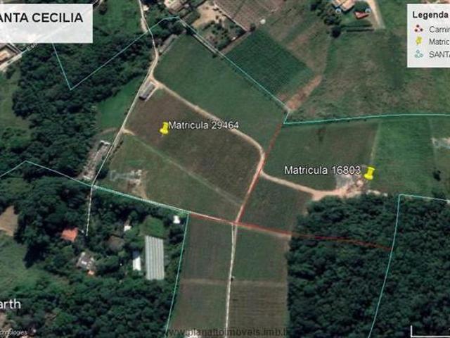 Terreno à venda em Traviú