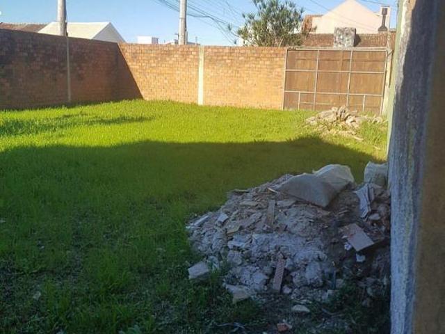 Terreno à venda em Três Vendas