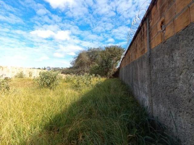 Terreno à venda em Trevo